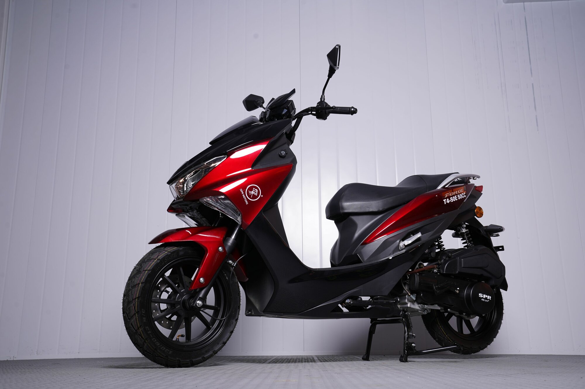 Скутер SPRMOTORS FORCE, 149см3, 8.6 л. с. Без ПТС (49cc), в заводской упаковке