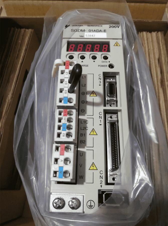 Модуль Yaskawa SGDM-01ADA-E