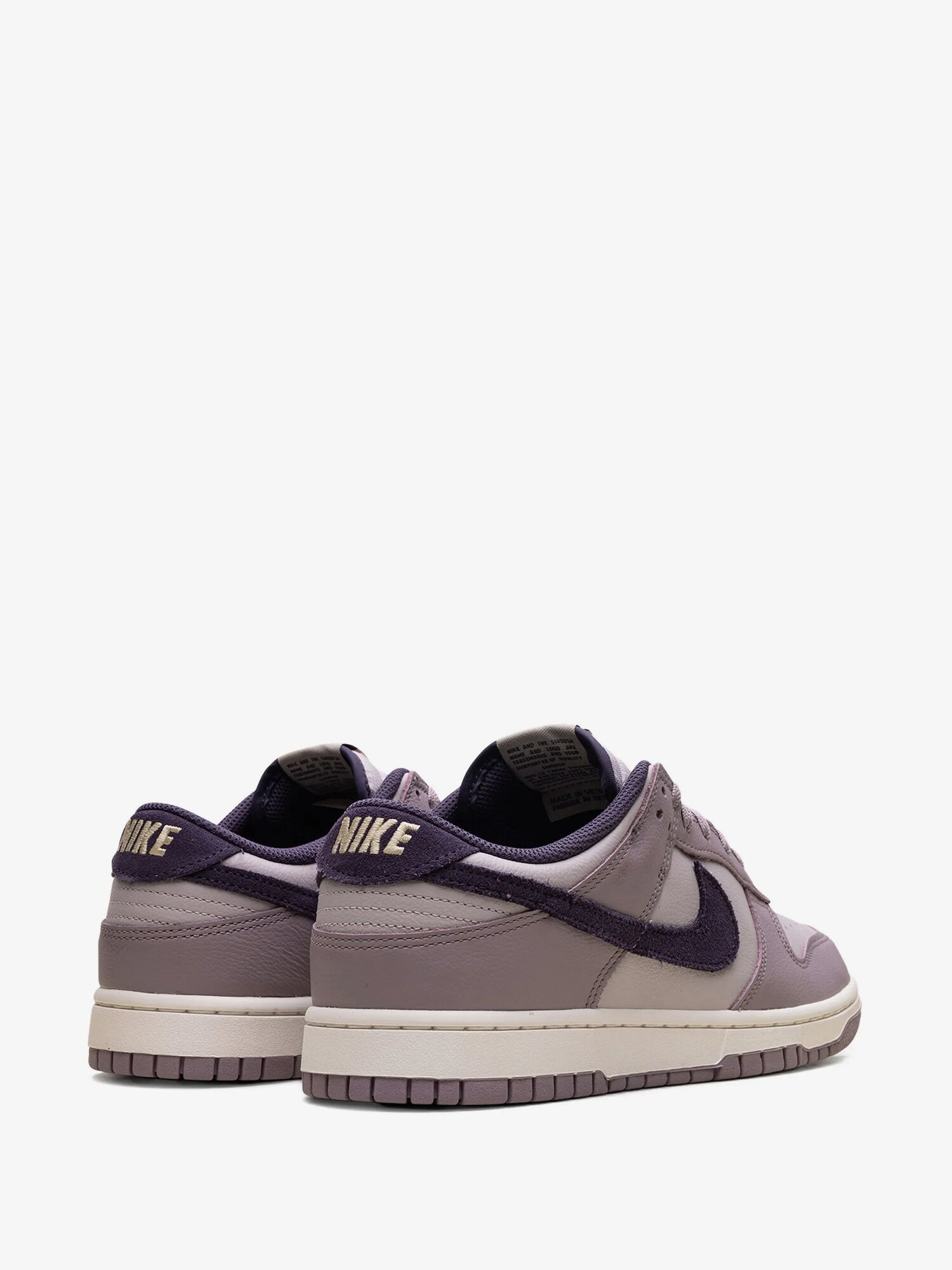 Кроссовки NIKE Dunk Low SE Light Violet Ore, размер 13 US, purple — фото 1