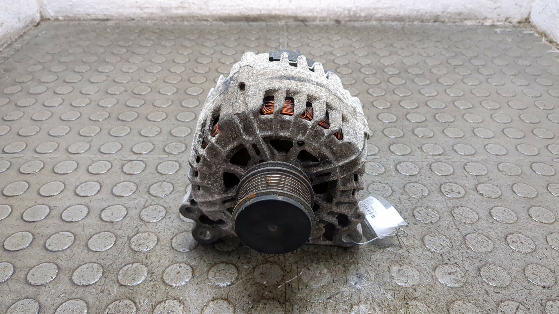 Генератор Skoda Yeti Б/У