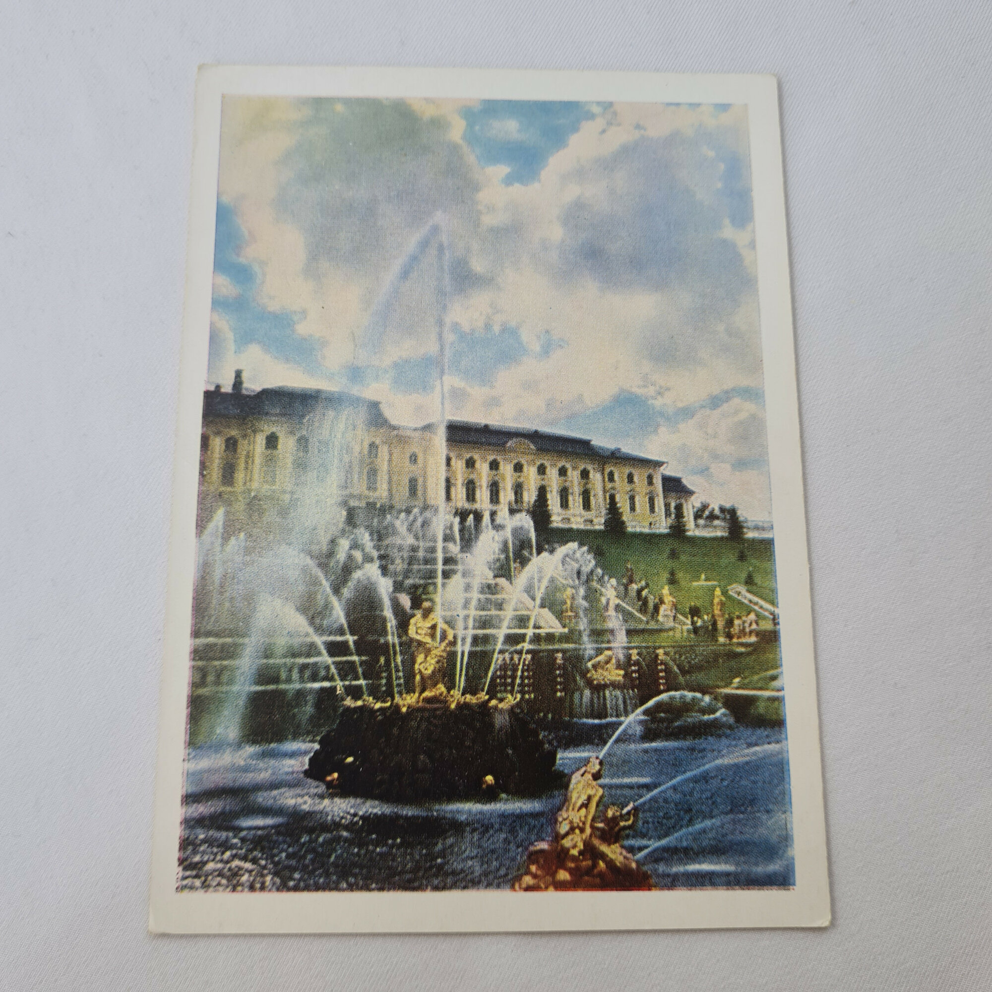 Открытка советская СССР. Фонтан «Самсон», разрывающий пасть льва. Красота Петергофа, винтаж