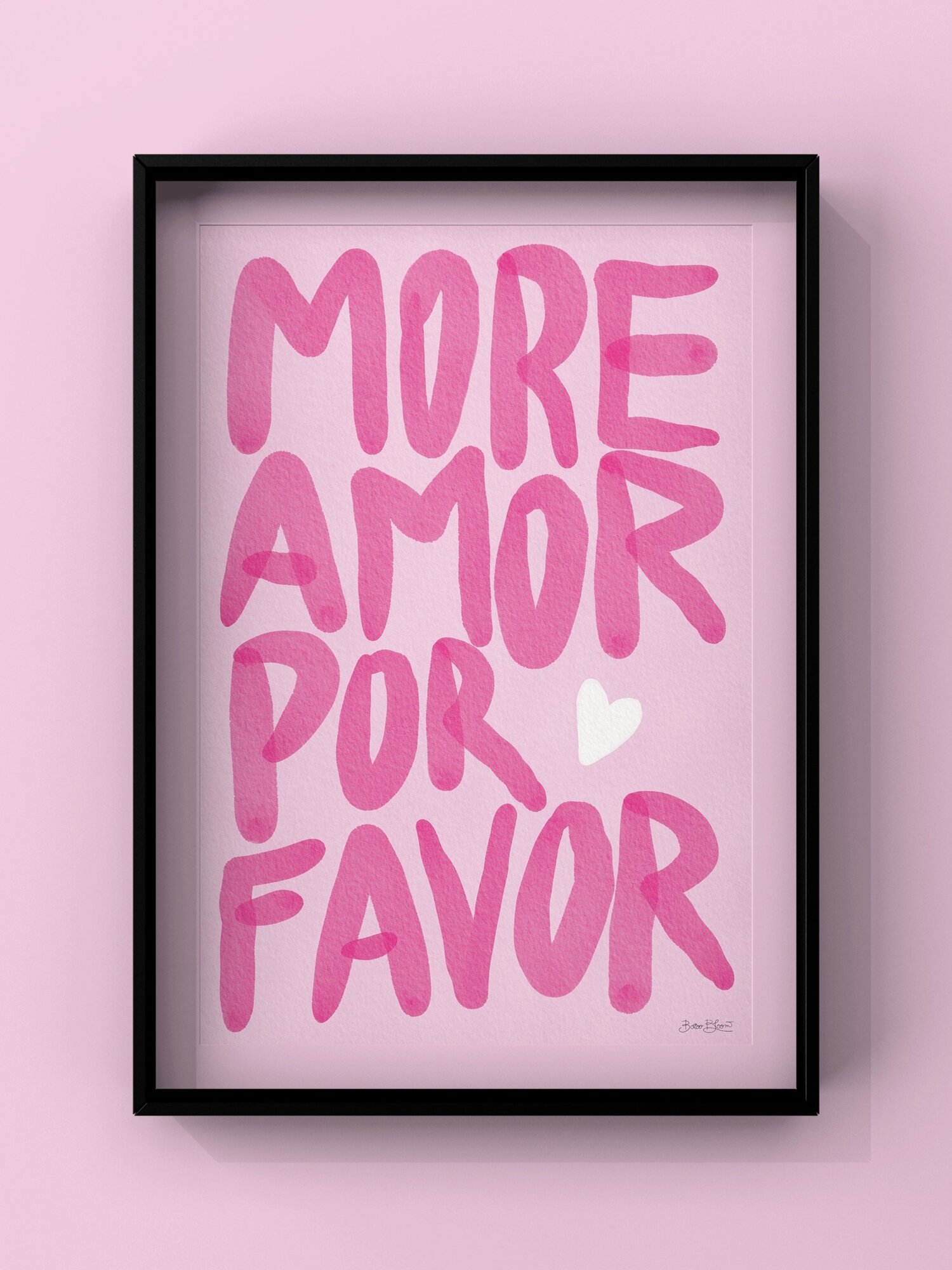 Постер 40×60 см: More Amor Por Favor — акварельная типографика, пастельно‑розовый арт с сердечком