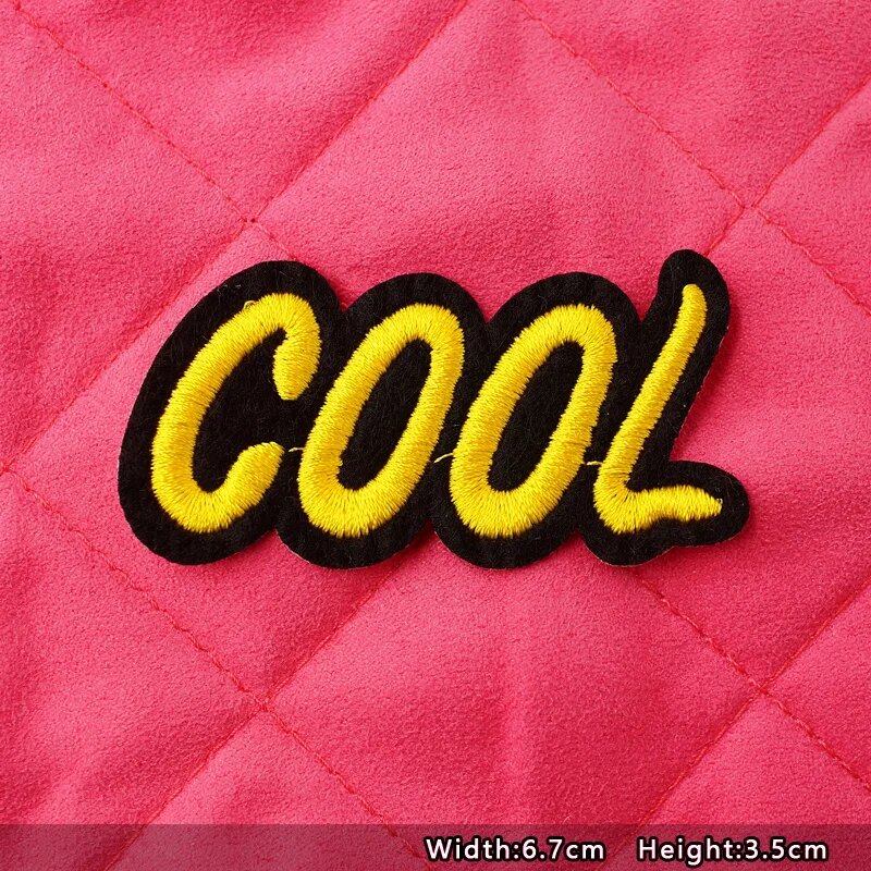 Нашивка "COOL" красная, 6.7x3.5 см