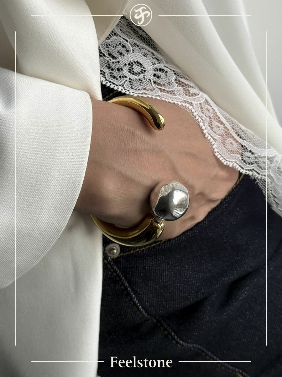 Незамкнутый браслет