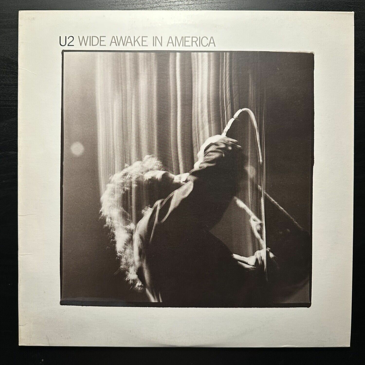 Виниловая пластинка U2 Wide Awake In America (США 1985г.)