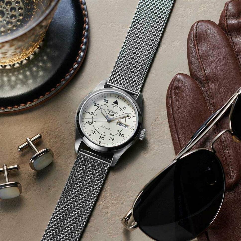 Наручные часы SEIKO 5 Sports, бежевый, серебряный — фото 1