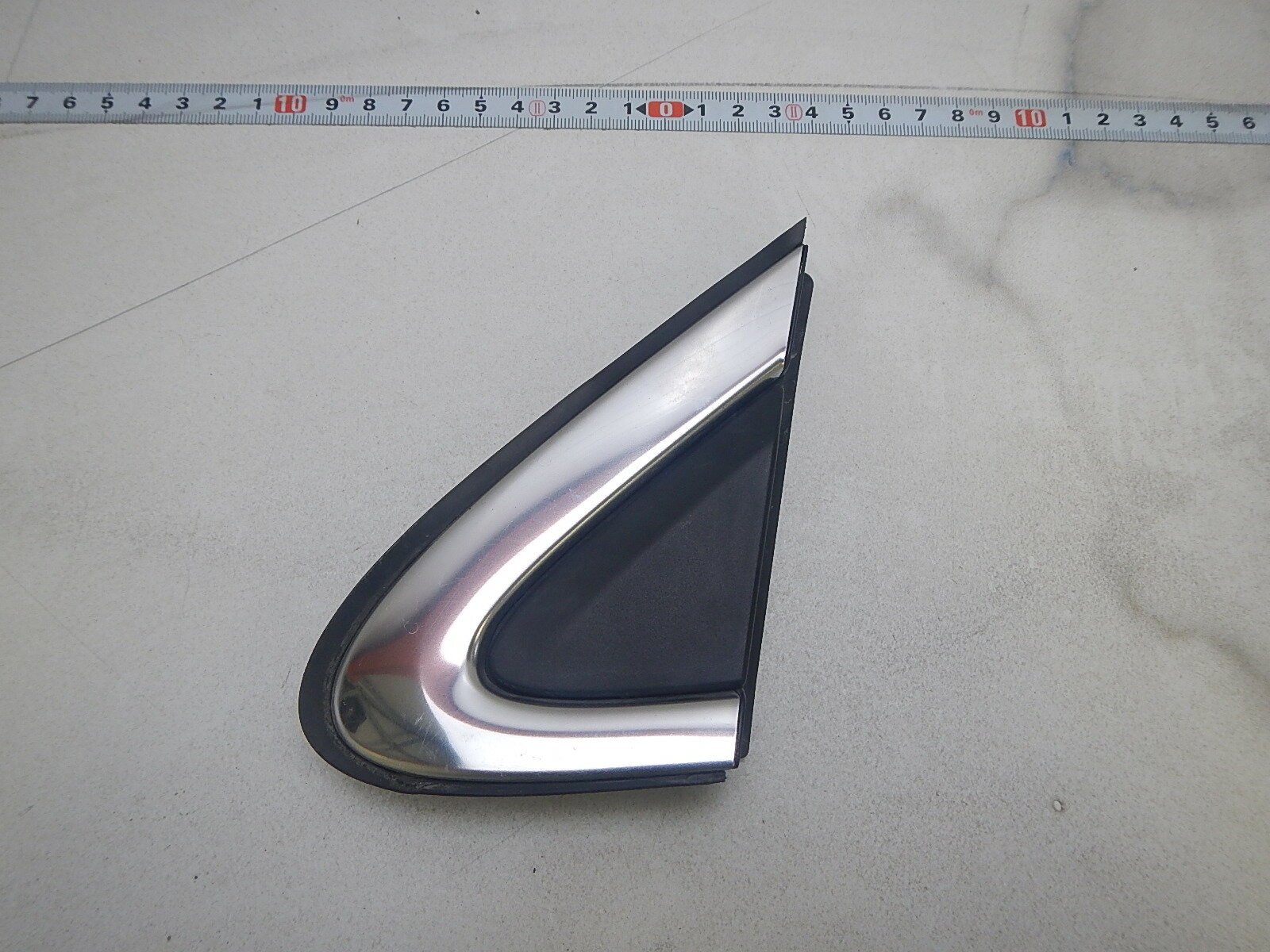 Б/У Уголок передний левый (внешний), Geely (Джили)-COOLRAY (20-) GEELY COOLRAY (20-) Царапины. 634497 GEELY арт. 6073062...