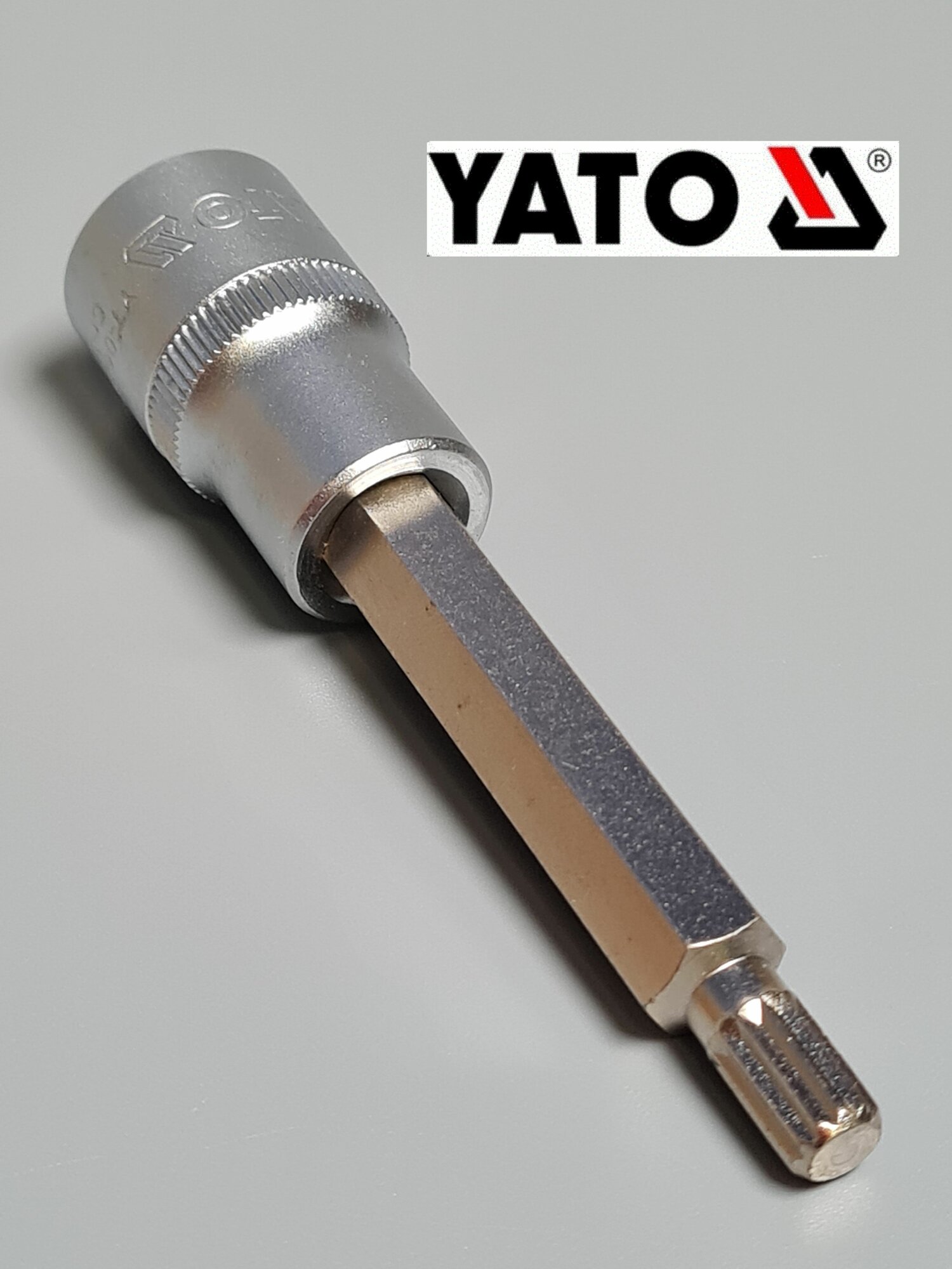 Головка вставка Yato "SPLINE" 1/2" М8 L 100 мм YT-04352
