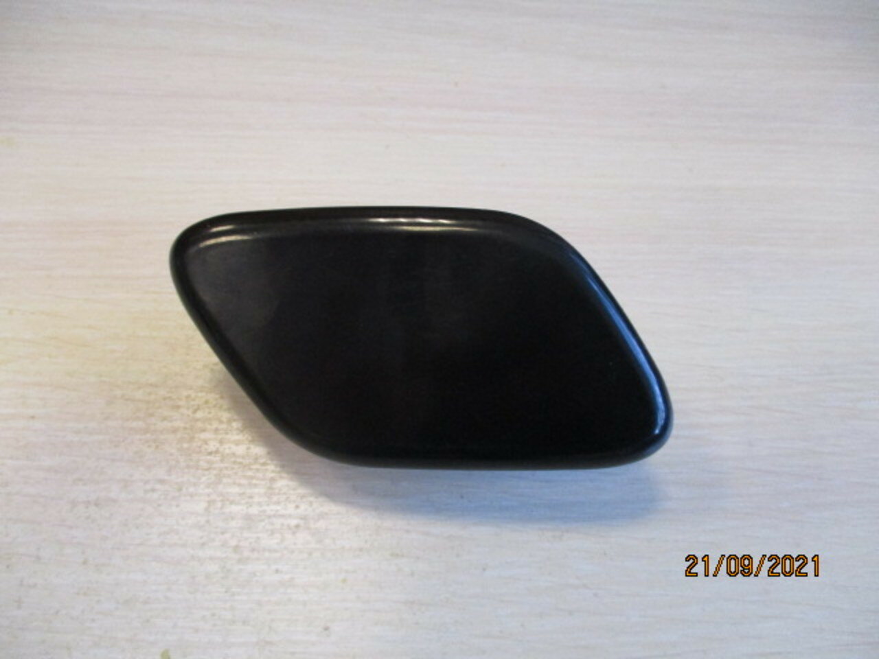 Крышка омывателя фары правая совместима с Kia Sportage 4 2015-2018 98682F1000