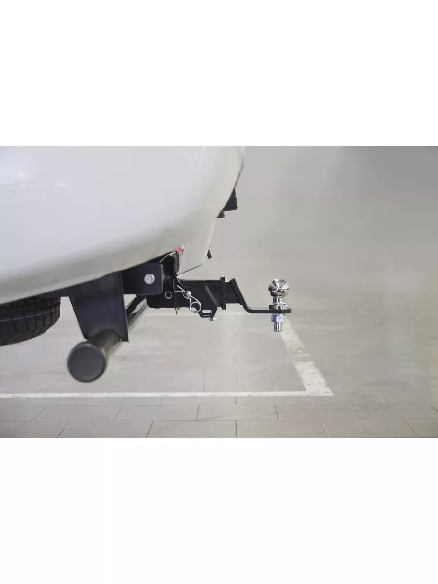 Фаркоп /съемный квадрат/ MITSUBISHI L200 2016-2023