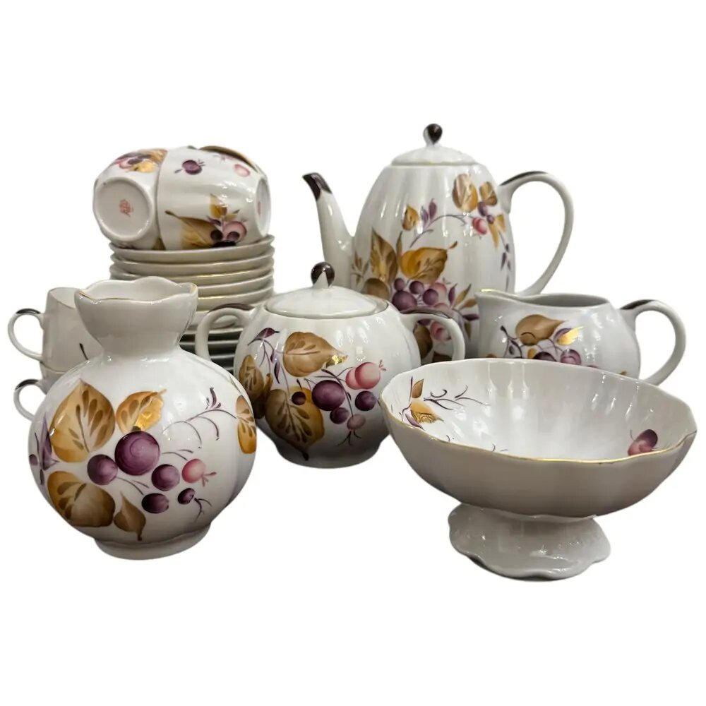 Кофейный сервиз "Черноплодная рябина", 22 предмета, 1970-1980 гг, ЛФЗ, СССР (неполный)