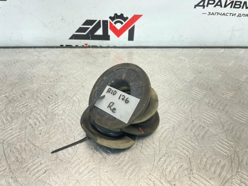 Б/У проставки под пружины Kia Rio 2018 FB G4FG Задн. nна одной присутствует порез, цена за комплект 65819 Hyundai-KIA арт. 5...