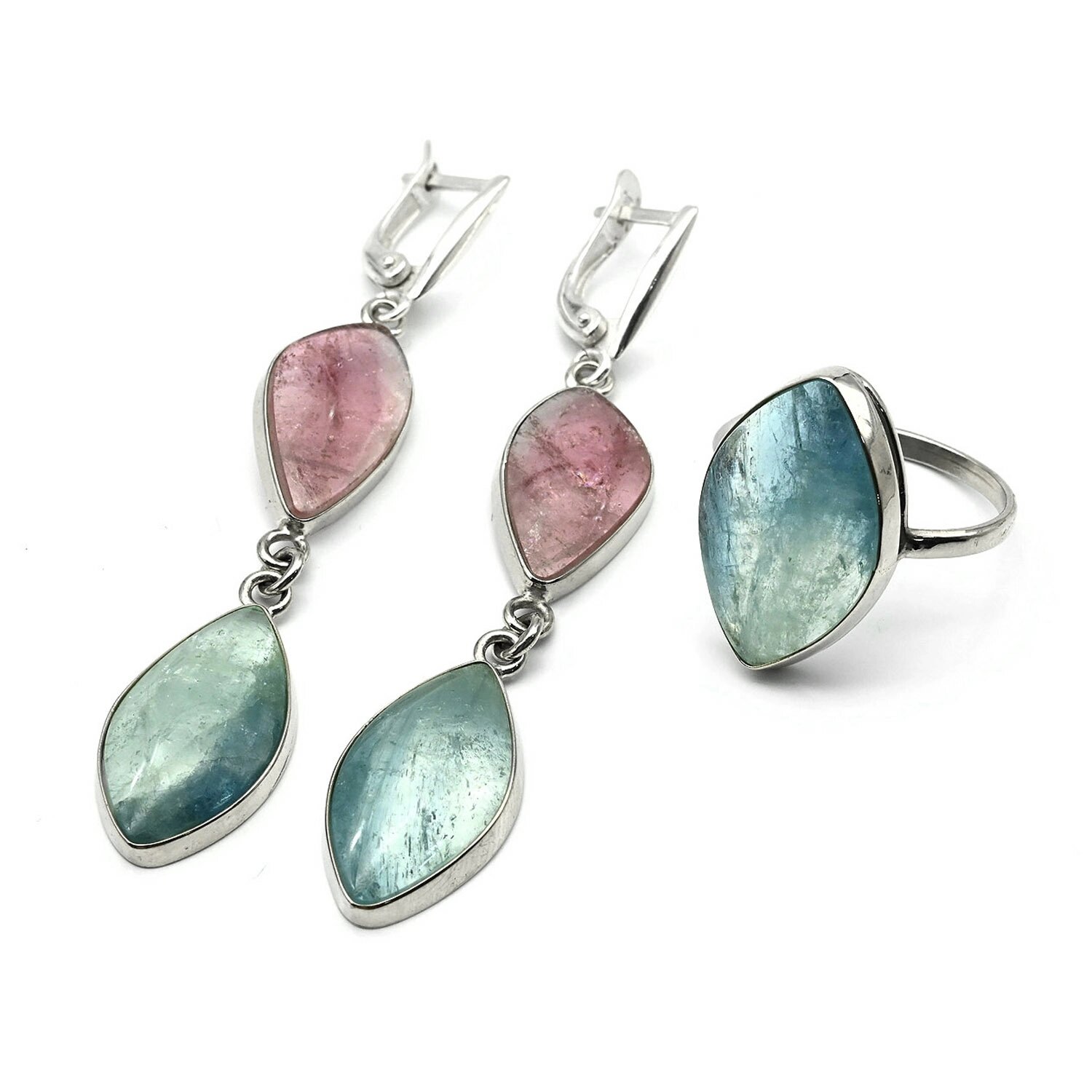 Комплект бижутерии: серьги, кольцо, кристалл