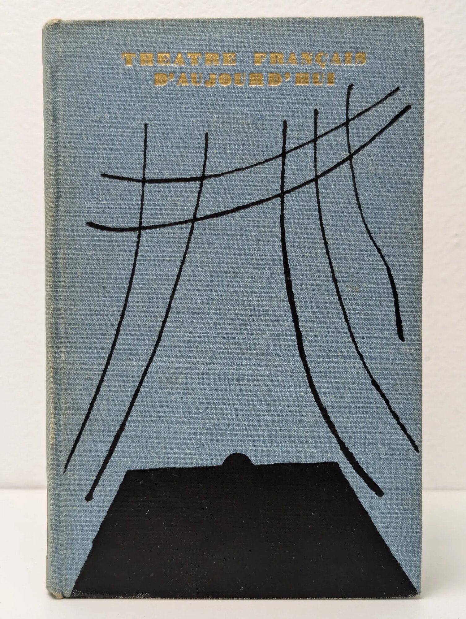 Theatre francais daujourdhui. В 2 томах. Том 2 Ионеско Эжен, Сартр Жан-Поль, Адамов Артур 1969