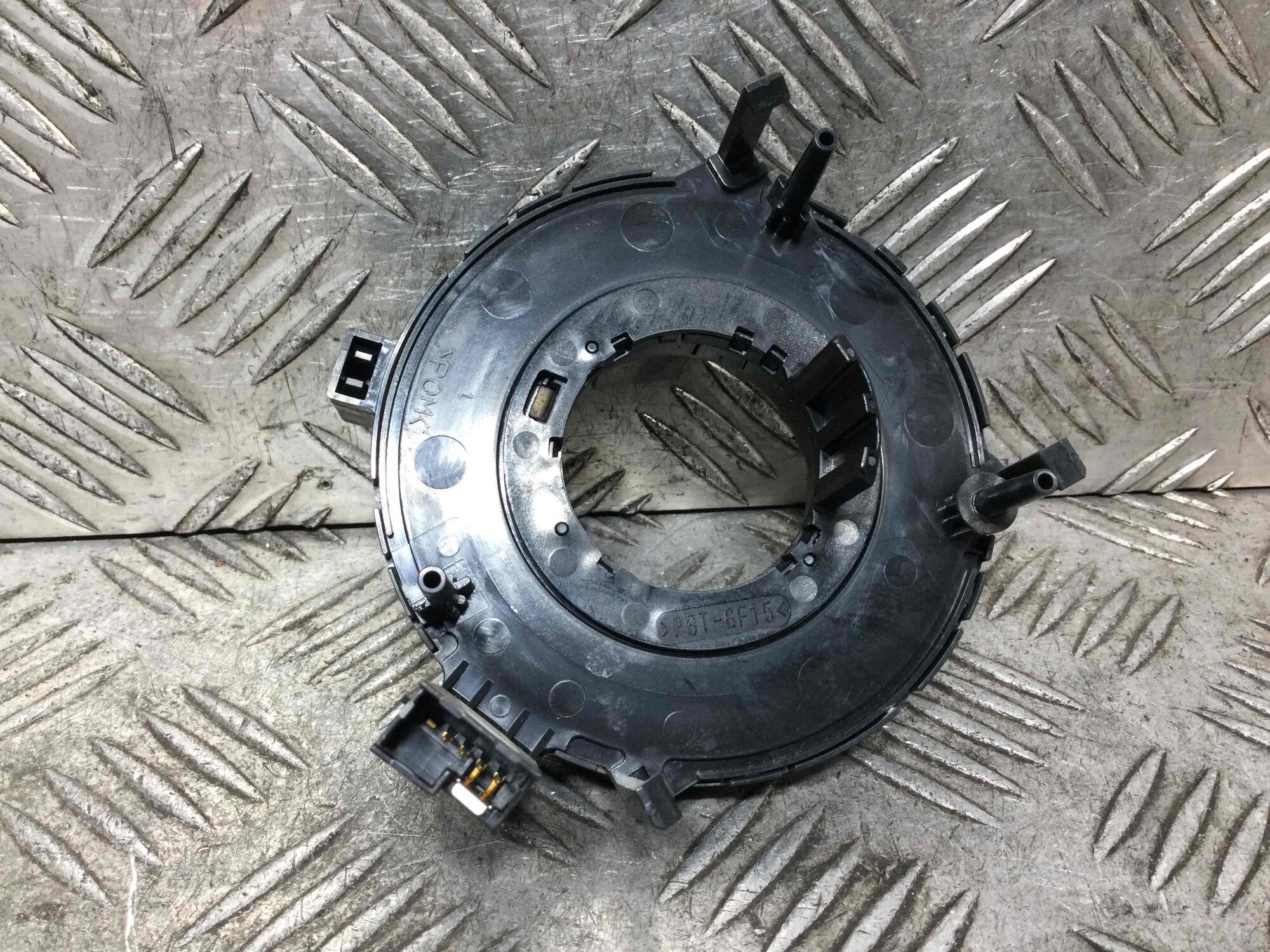 Б/У Шлейф руля Volkswagen Passat B5 (1996-2000) 1999 г.