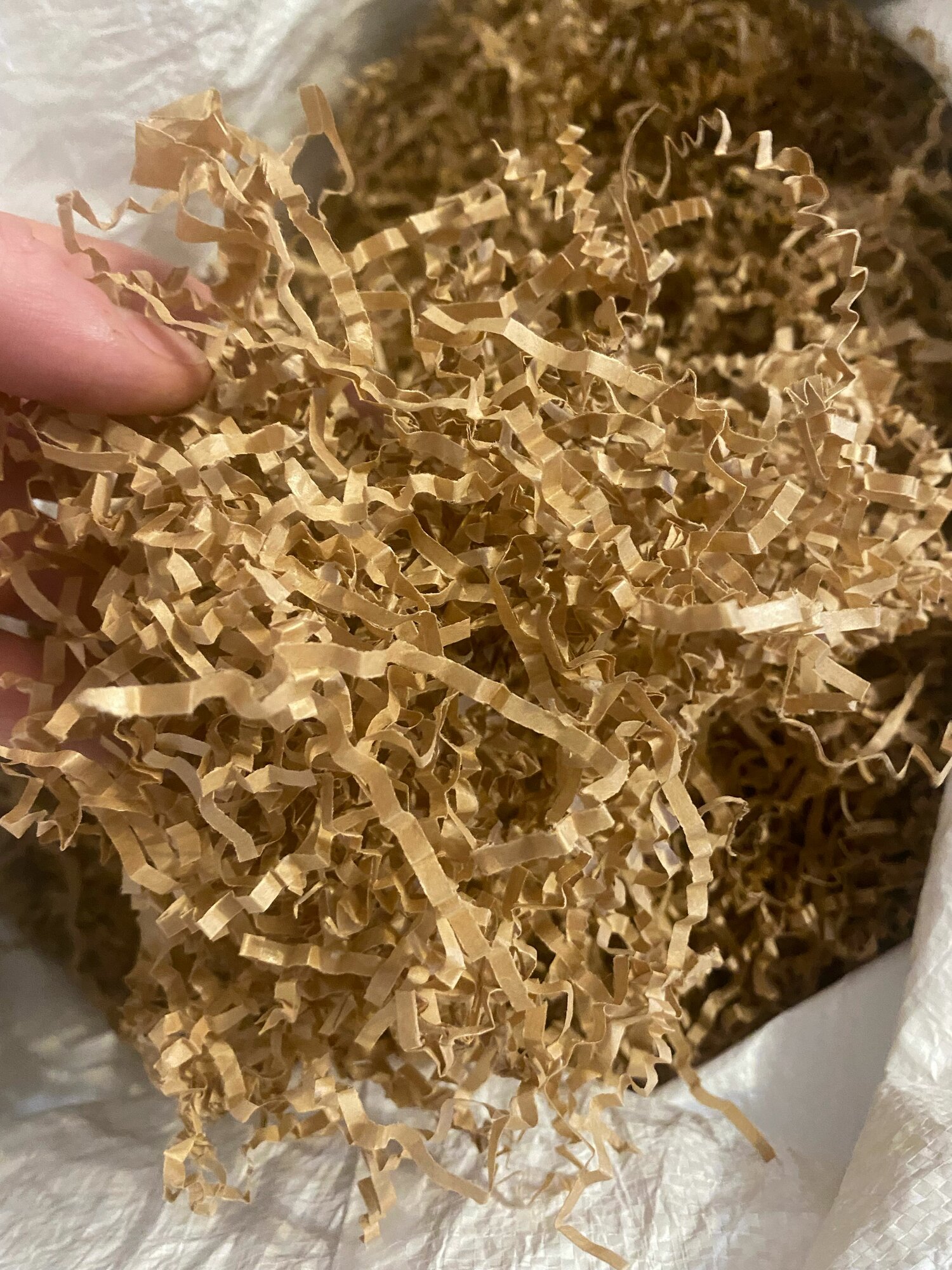 Бумажный наполнитель, авторская ручная работа, 1 кг, бежевого цвета