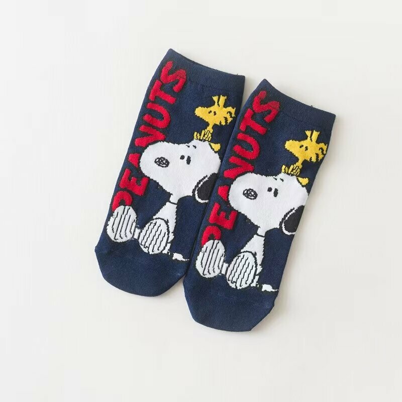 MINISO Носки Снупи，5 пар носков，Остальные 4 пары были выбраны случайным образом.