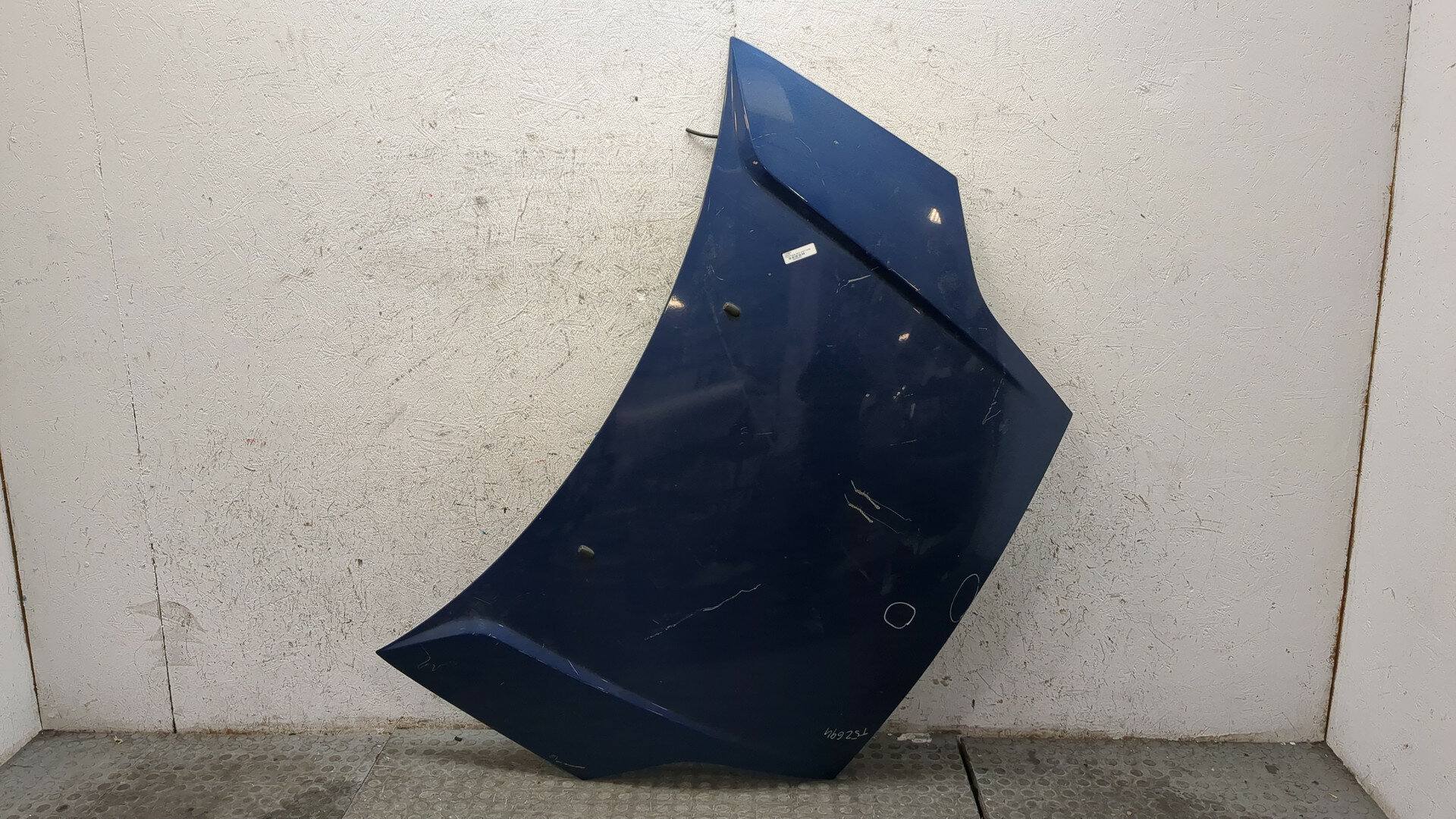 Капот Ford Fiesta Б/У