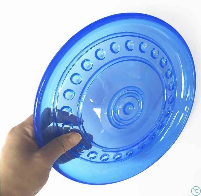 Игрушка для собак Petstages Orka летающая тарелка, 23 см, идеальна для активных игр