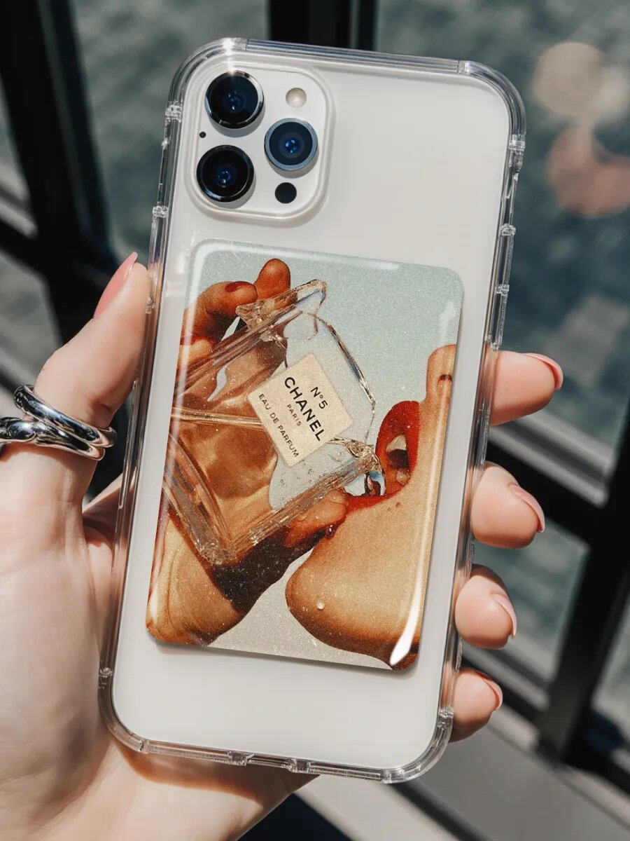 3D стикер на телефон большой Chanel