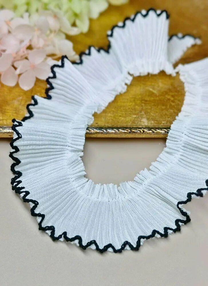 Кружевная тесьма, шифоновая гофрированная кружевная тесьма, ширина 3 см, длина 1 м.