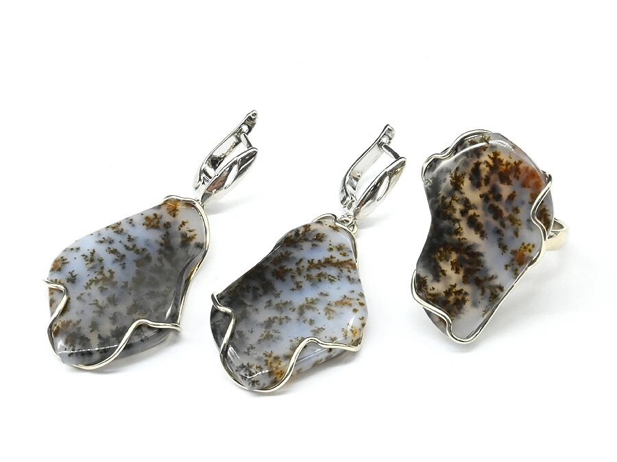 Комплект бижутерии: кольцо, серьги, агат