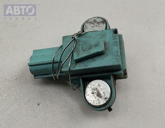 Датчик удара (Airbag) Audi A6 C6 (2004-2011)