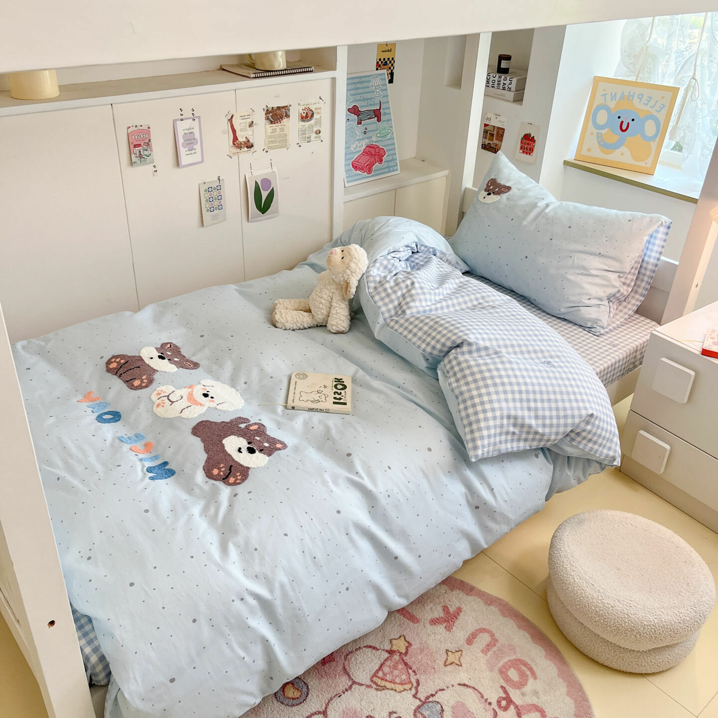 Набор постельного белья из хлопка с вышивкой для студентов 1.2м/0.9м простыня и пододеяльник с мультяшными принтами