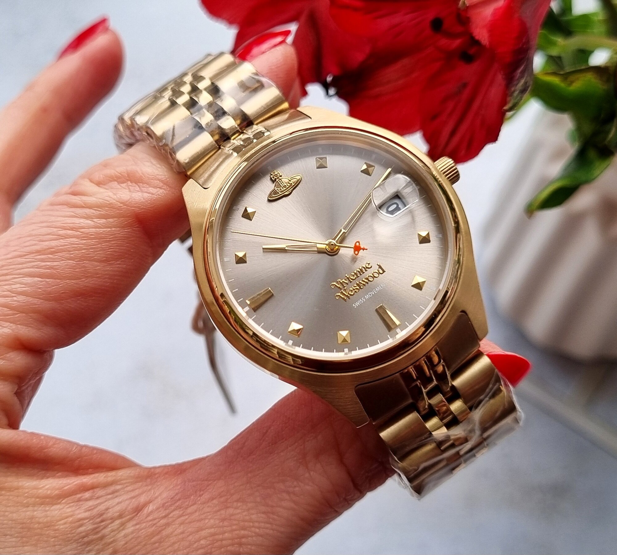 Наручные часы