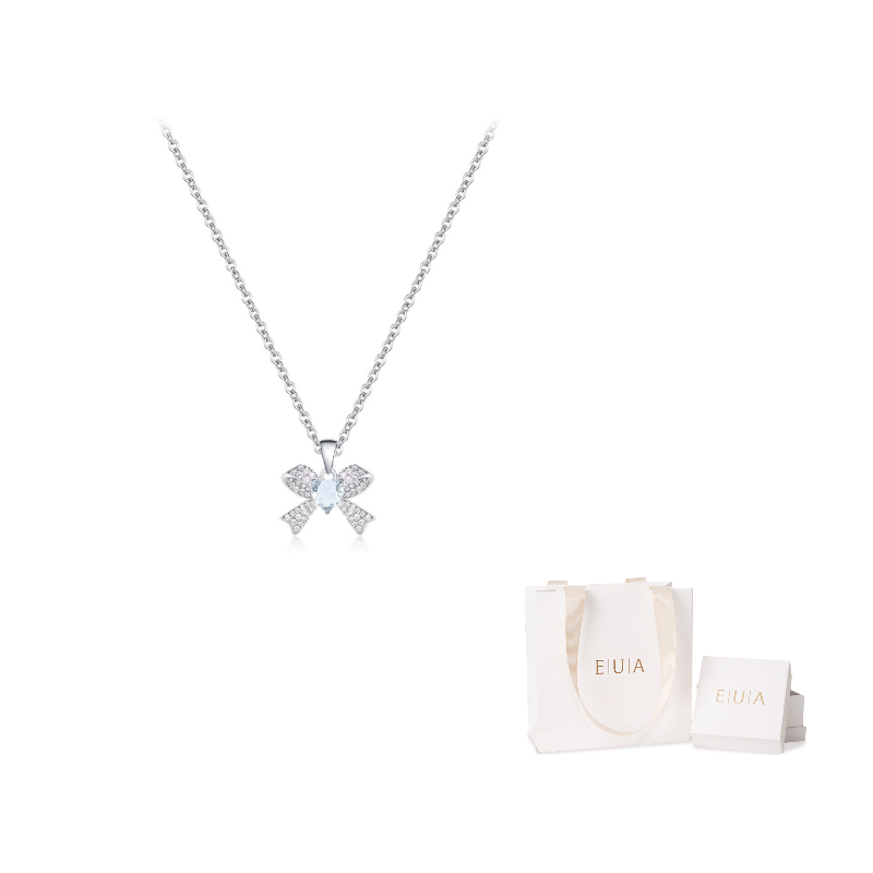 Комплект бижутерии: колье, Swarovski Zirconia