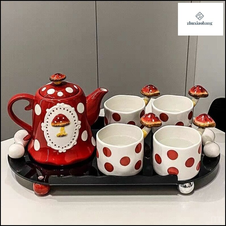 Сервиз чайный с чайником