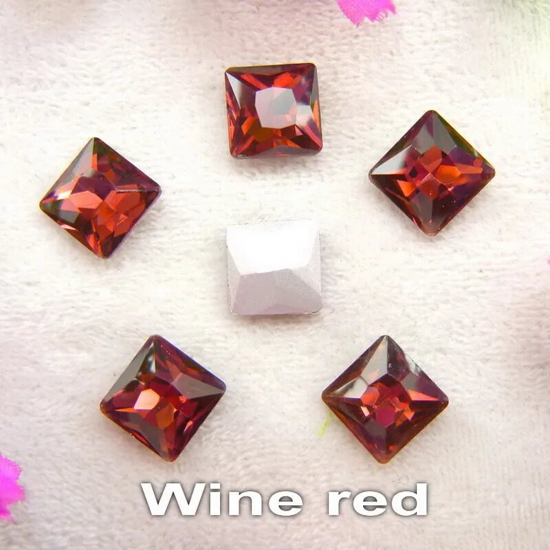 Стразы стеклянные квадратные Wine red, 8 мм, 50 шт