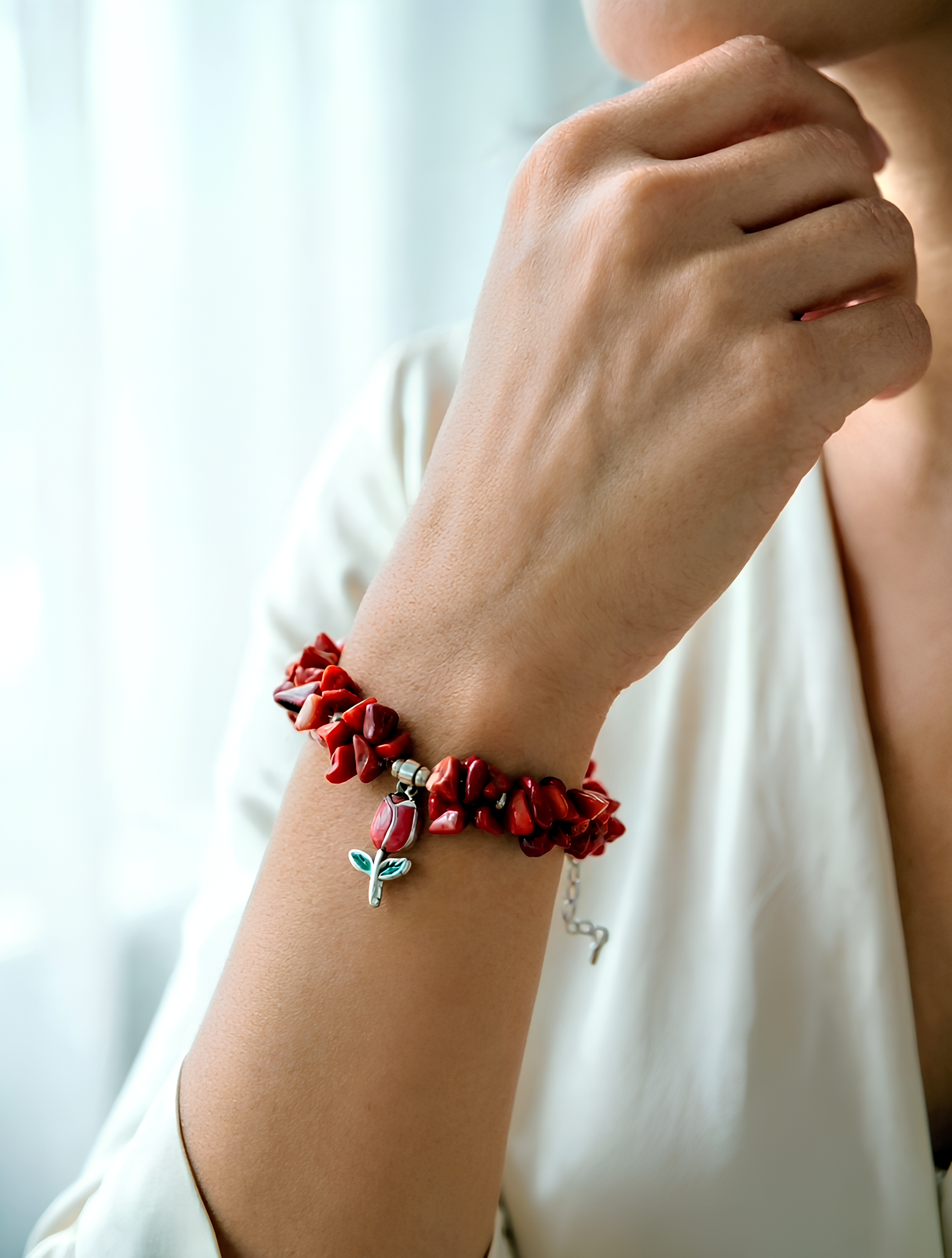 Плетеный браслет, коралл