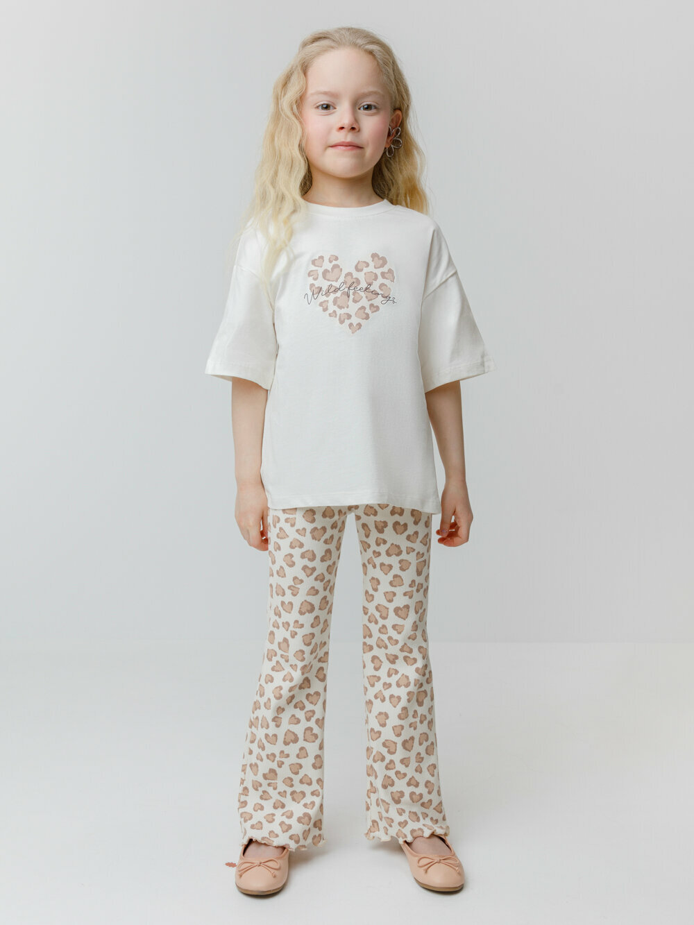 Брюки трикотажные клеш с принтом для девочек