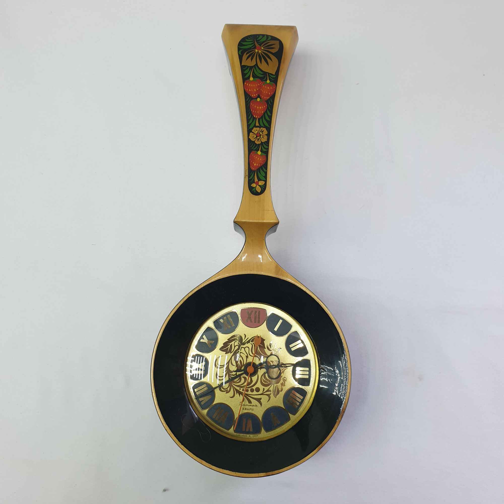 Часы Янтарь 40 см, дерево, хохлома, рабочие. Винтаж, СССР.