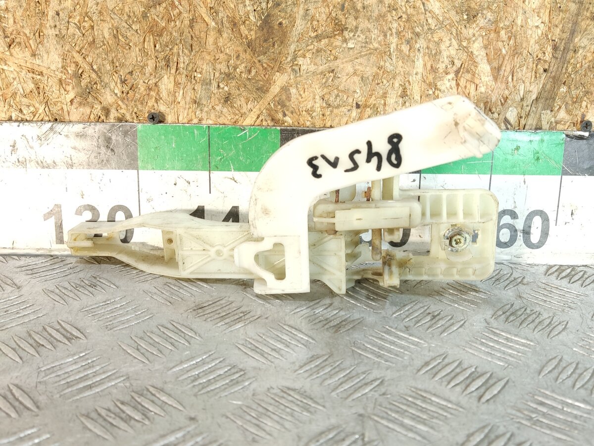 Кронштейн ручки задней левой HYUNDAI i40 2011-2019 836553Z000