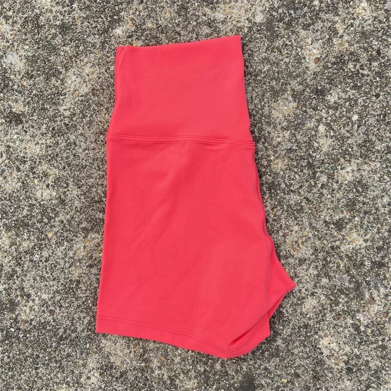 Шорты спортивные