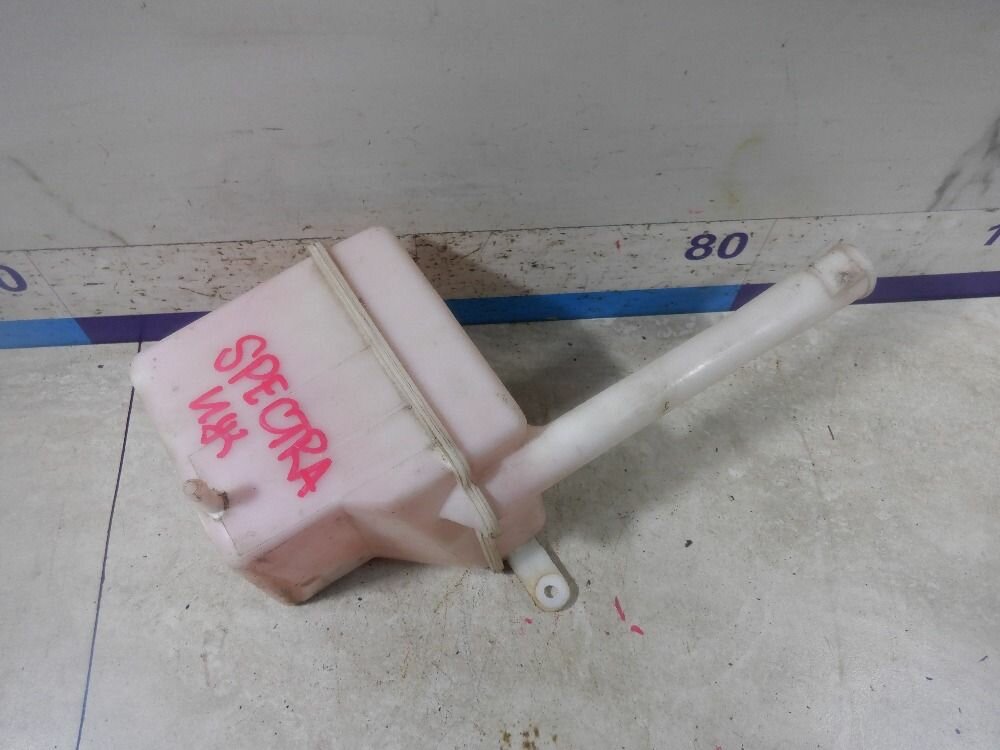 Бачок омывателя лобового стекла Kia Spectra