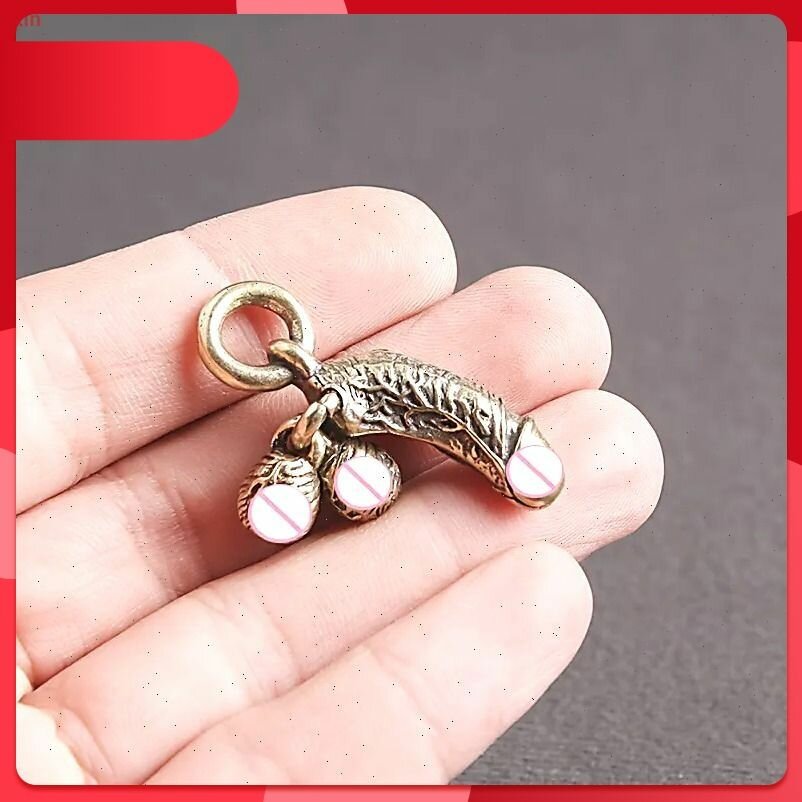 Фаллоимитатор