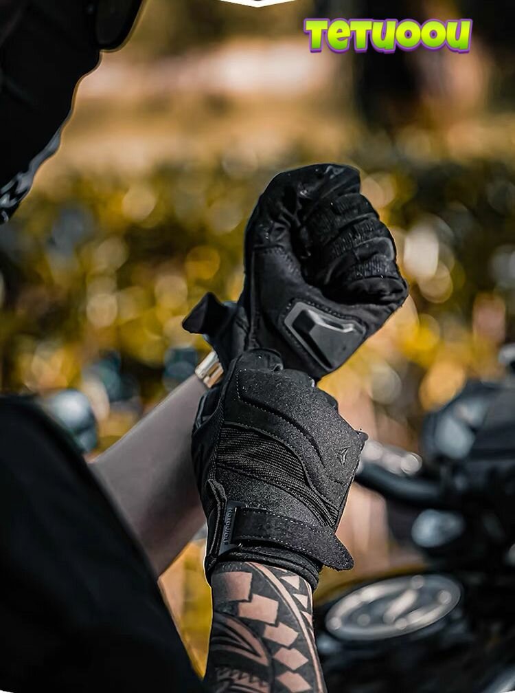 Motowolf Защита локтей, размер: M, цвет: черный матовый