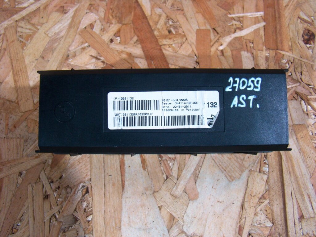 Opel Astra J Блок управления кондиционером 13581132