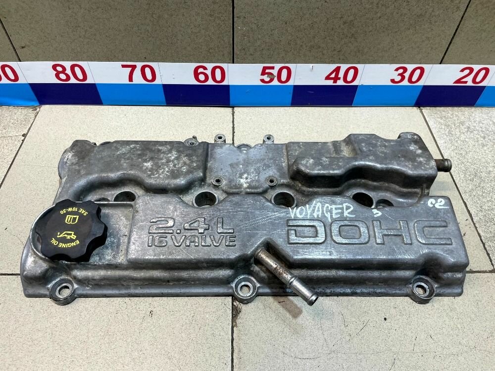 Крышка головки блока Chrysler Voyager III 4694350