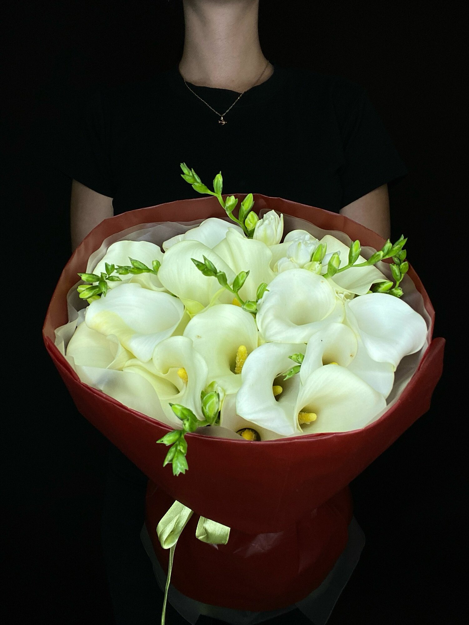 Букет из калл и фрезий