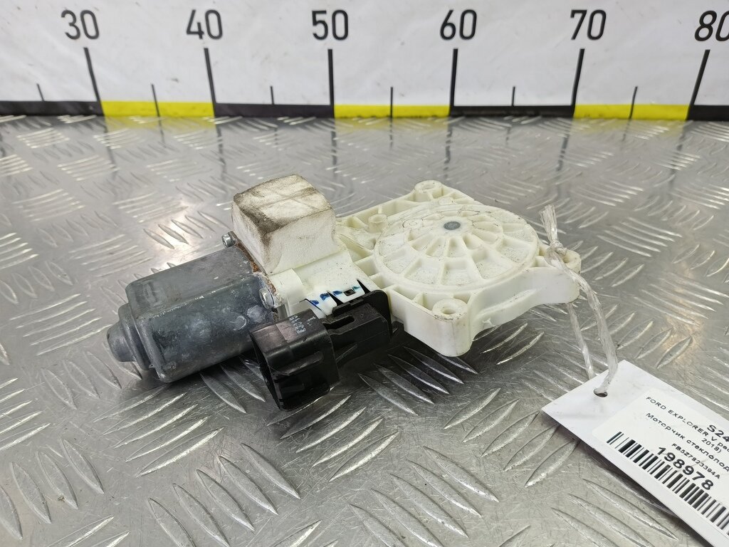 Моторчик стеклоподъёмника Б/У для FORD EXPLORER V рестайлинг (2015—2018) FB5Z7823394A