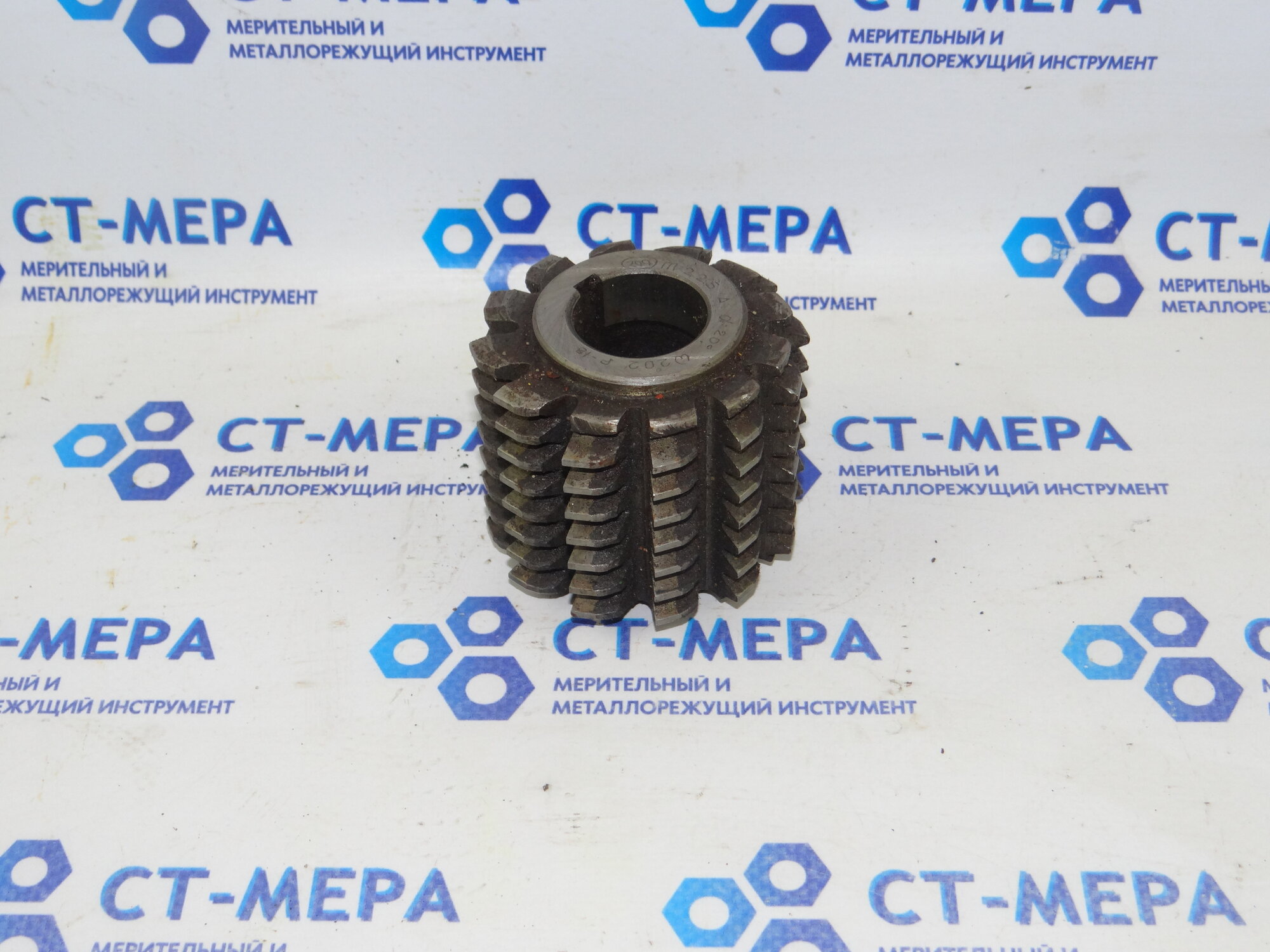 Фреза червячная модульная М2,25 20град. Р18 кл. А 2 02 (Р18 / Червячная модульная / 2,25 / А)