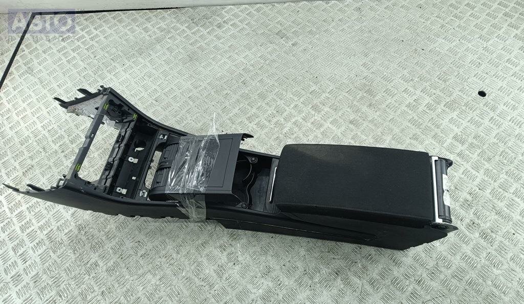 Подлокотник Volkswagen Passat B6