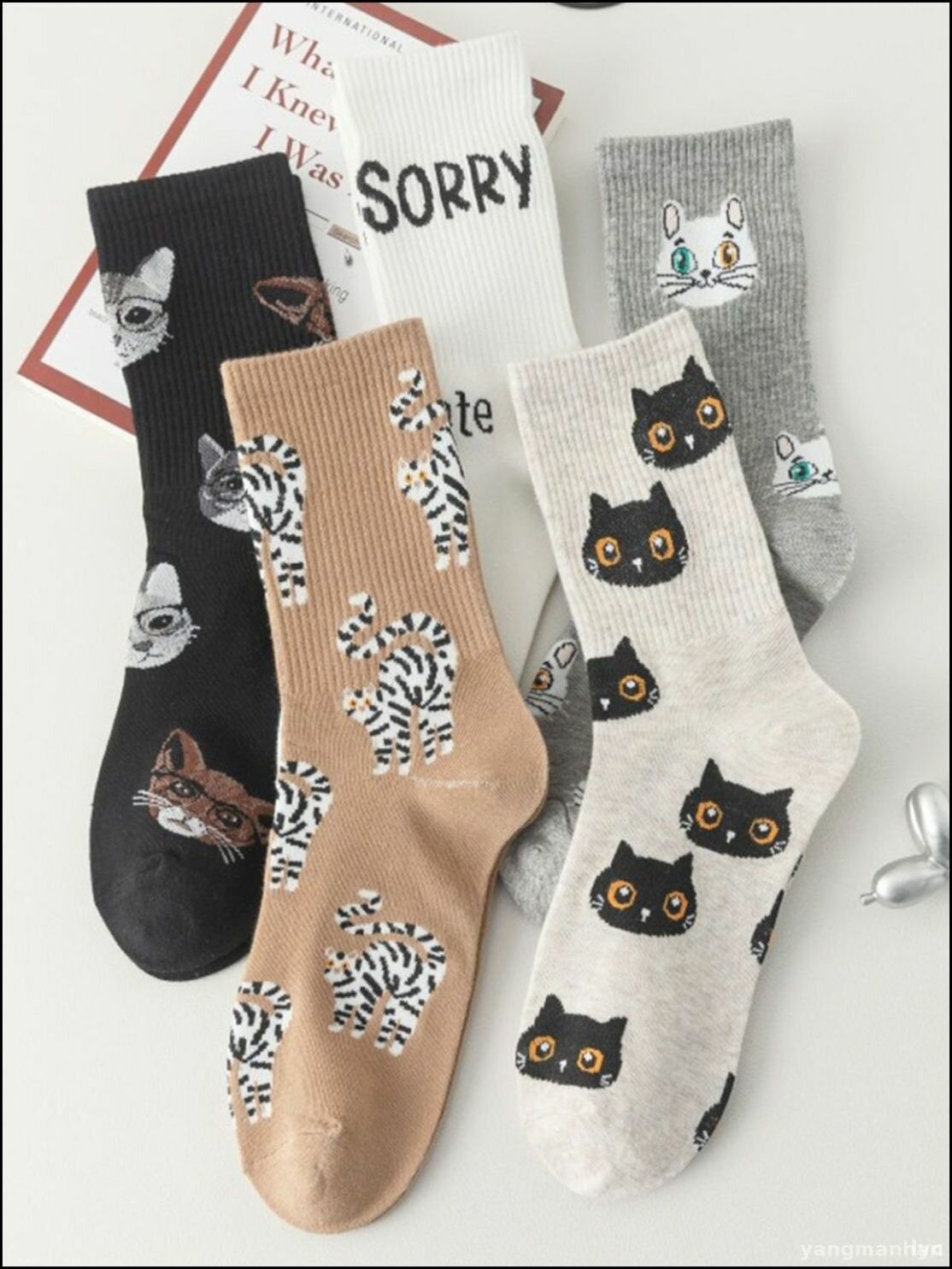 Эксклюзивные модели носков представлены