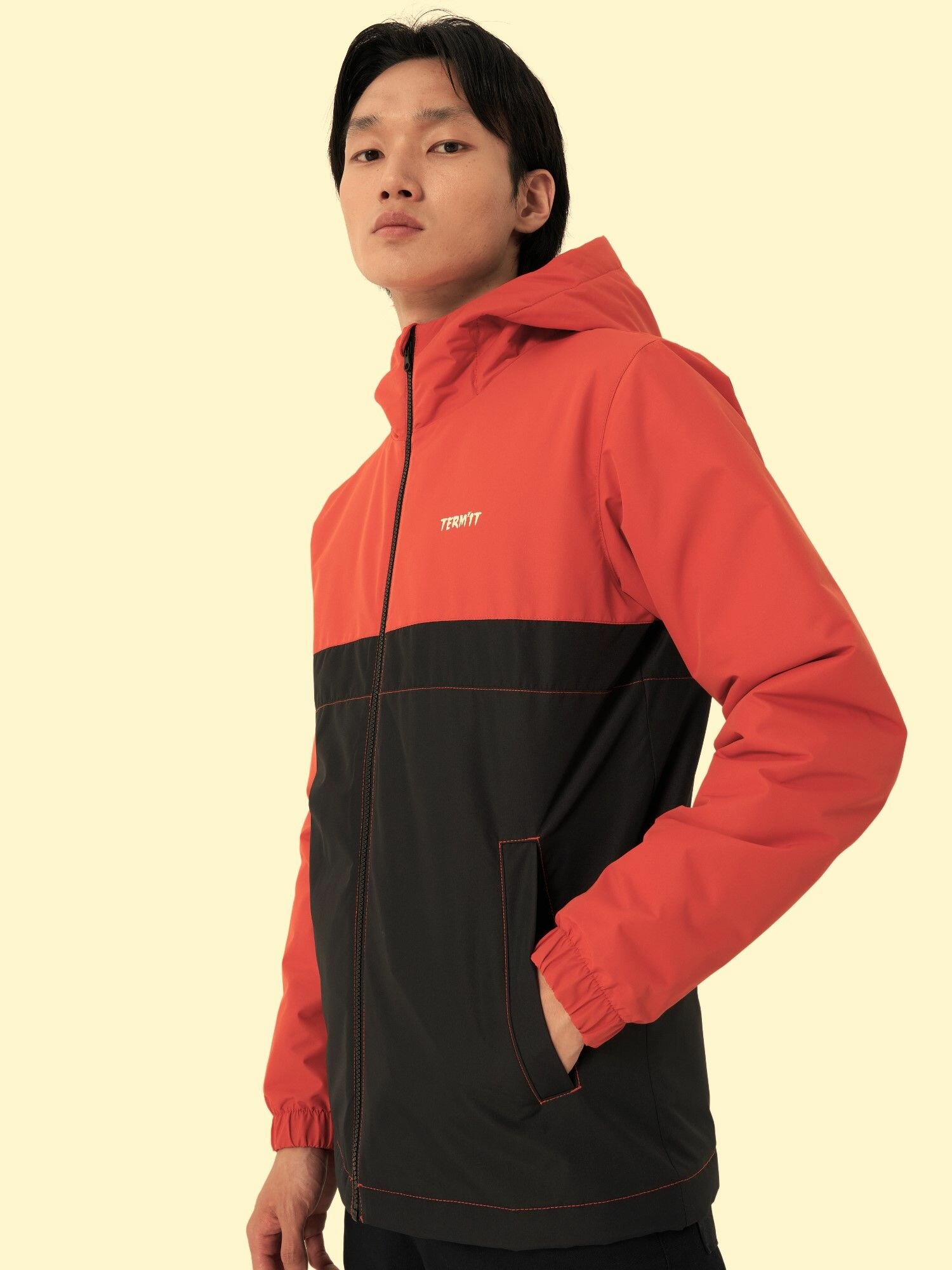 Куртка спортивная