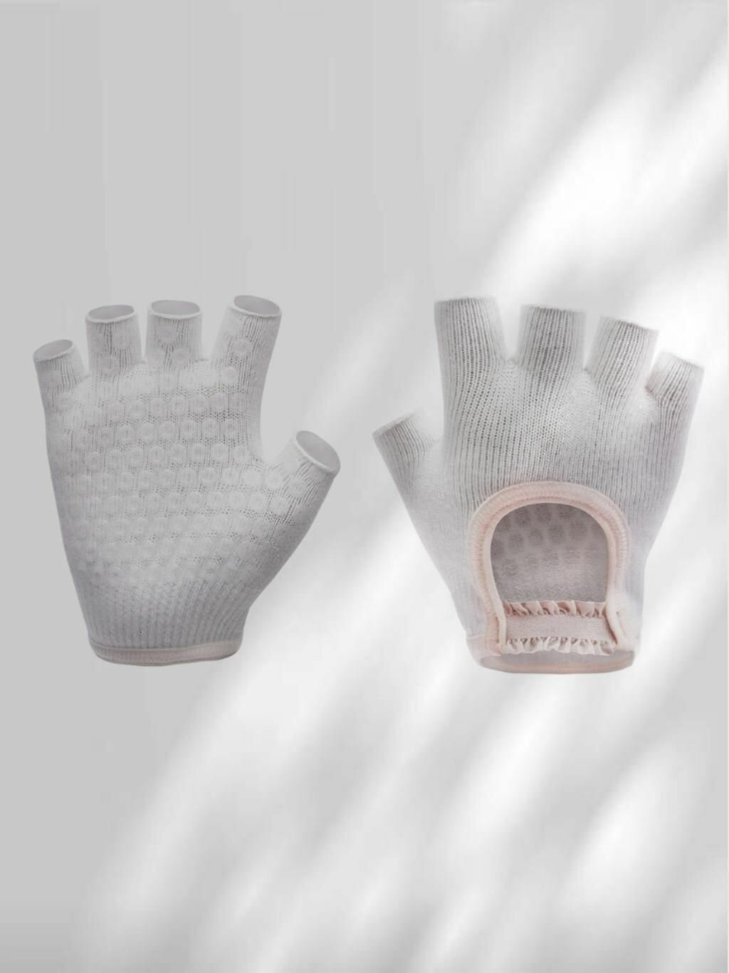 Спортивные перчатки, полупальцевые, Белый