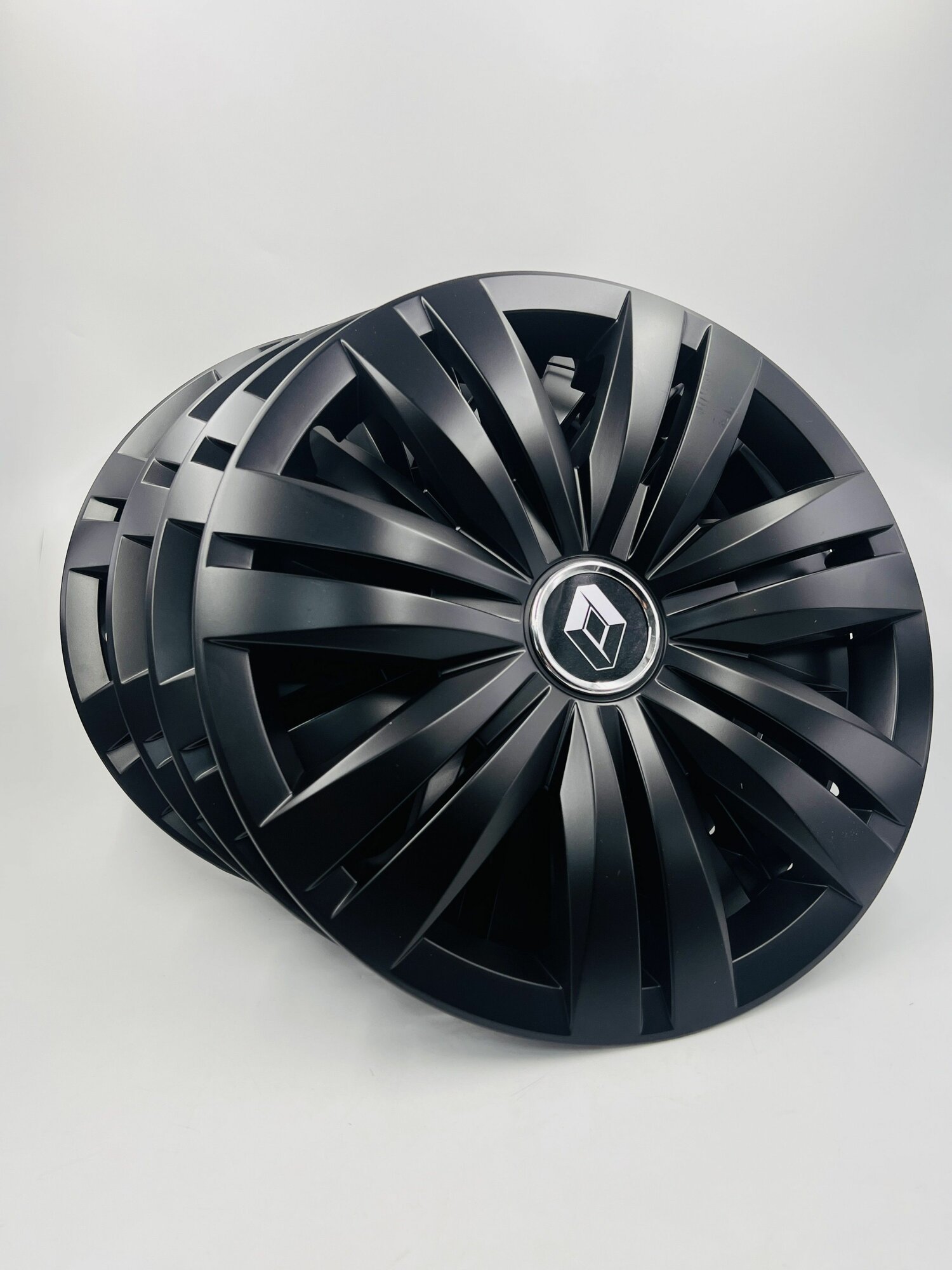 Колпаки на колеса гибкие черные с эмблемой R17 4 шт